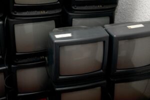 Are There 4k CRT Monitors? (Explained) | WhatsaByte