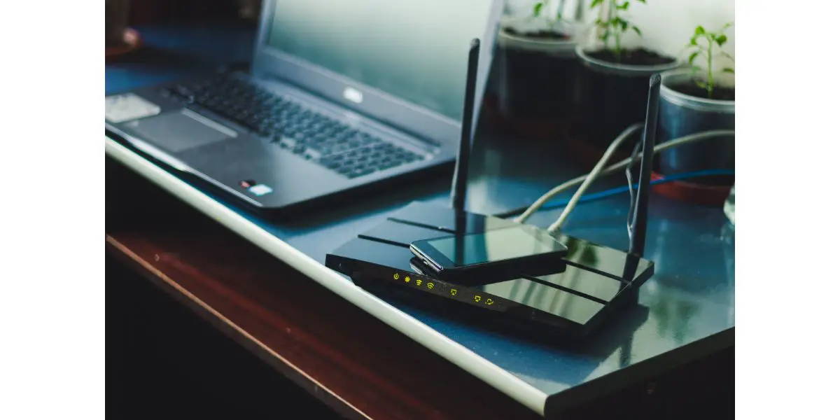 Auto Channel vs Manual: Which Should a Router Be Set To? | WhatsaByte