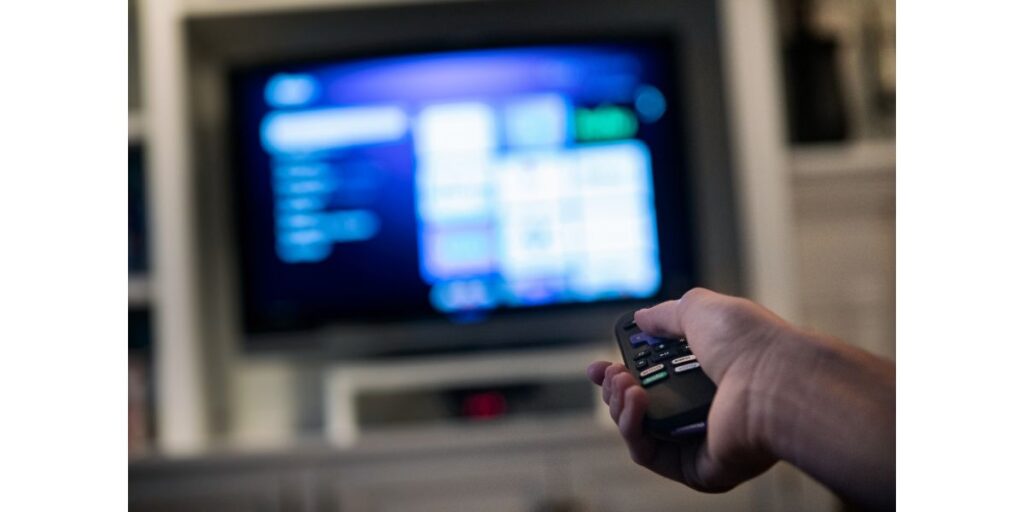 How To Prevent Roku From Timing Out: 7 Fixes | WhatsaByte
