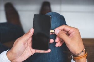 What Do You Do When You Lose Your SIM Card? (Explained) | WhatsaByte