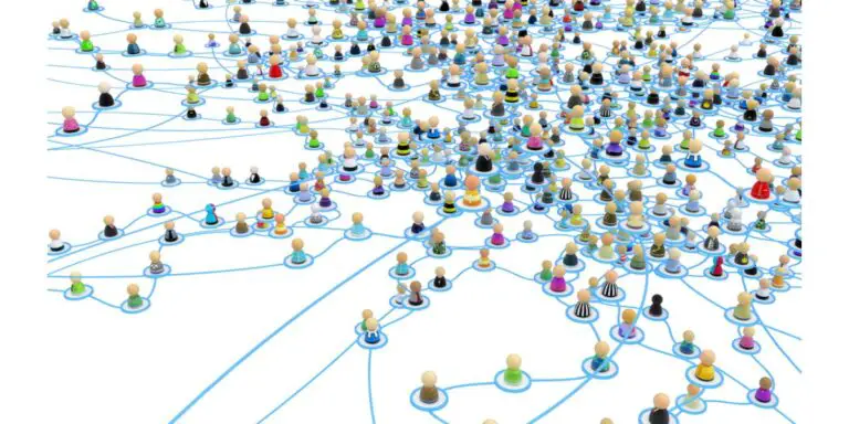 TV Loses Signal Same Time Every Day: 6 Reasons & Fixes | WhatsaByte