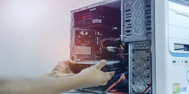 How to Clean a Graphics Card: 4 Simple Steps! | WhatsaByte