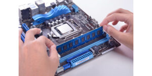 DIMM Slots: What Are They And Why They Matter? | WhatsaByte